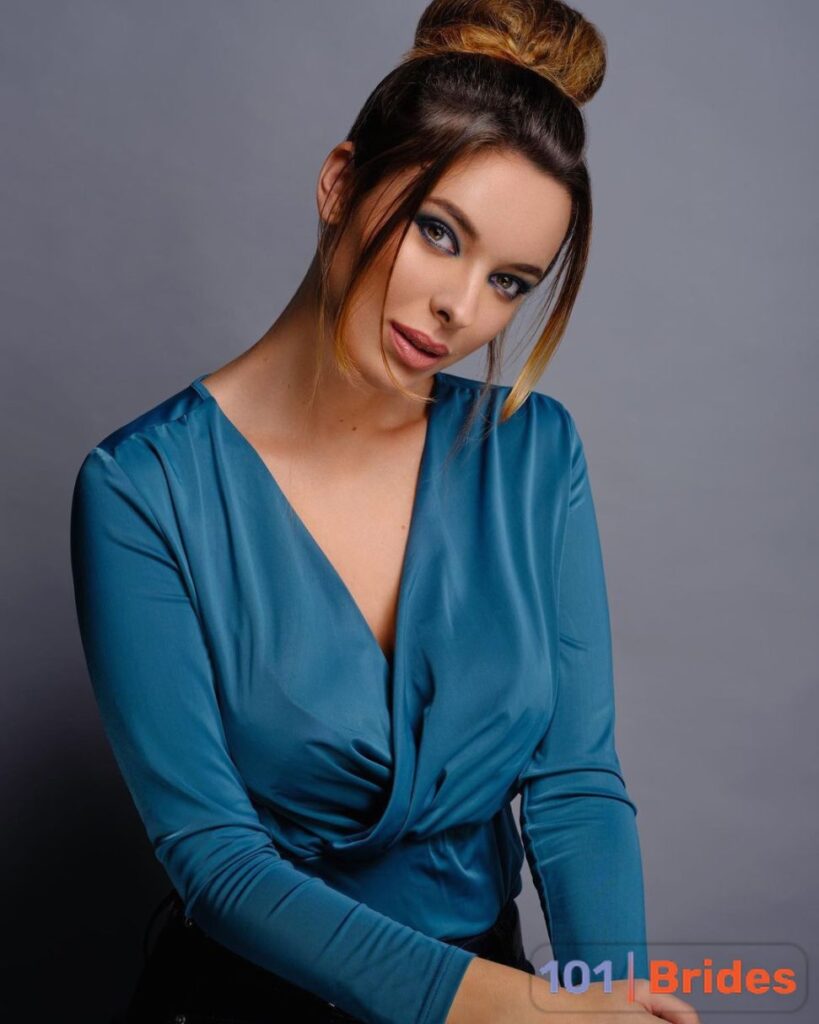 French Brides: Meet French Women for Marriage